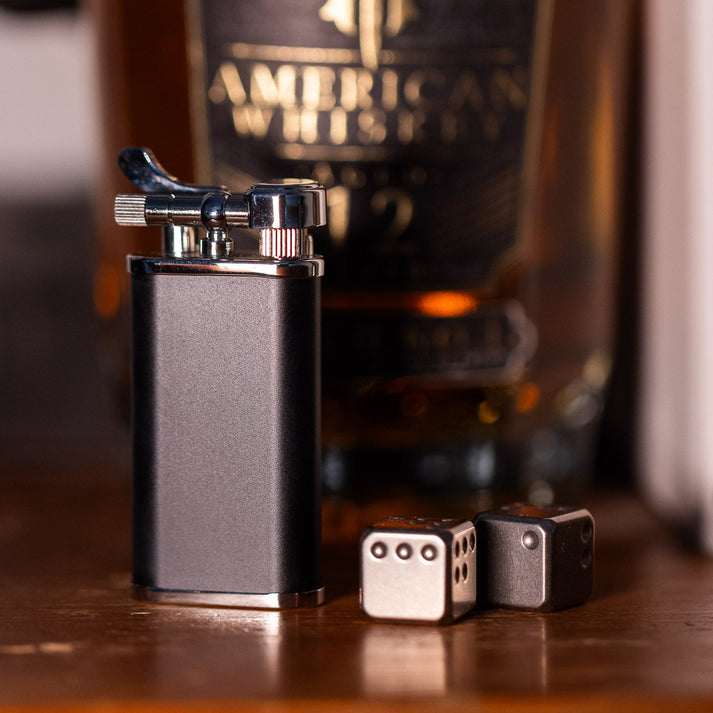 Kiribi Kabuto Pipe Lighter - Black Matte – Gladfellow